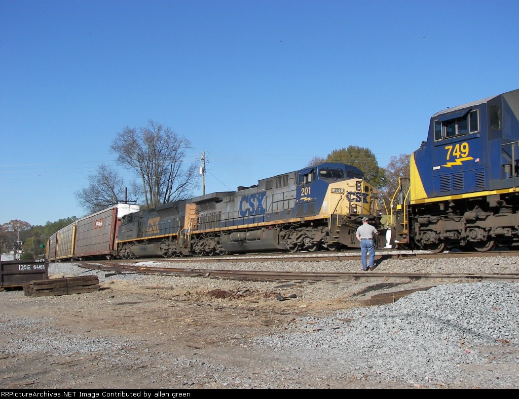 CSX 749